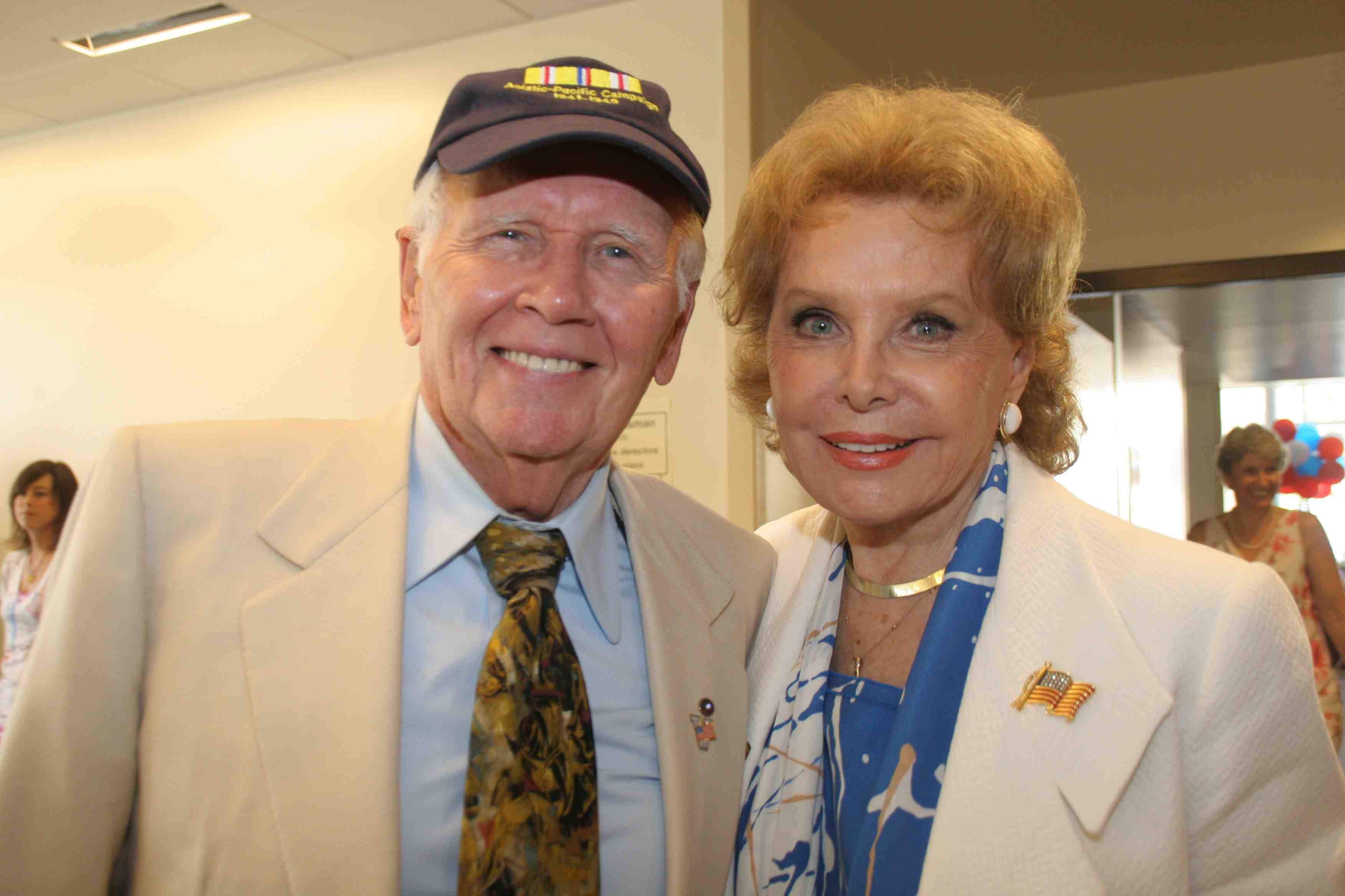 New Page 1 [www.debra-paget.com]