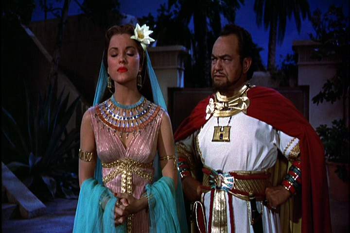 New Page 1 [www.debra-paget.com]