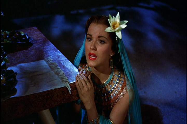 New Page 1 [www.debra-paget.com]